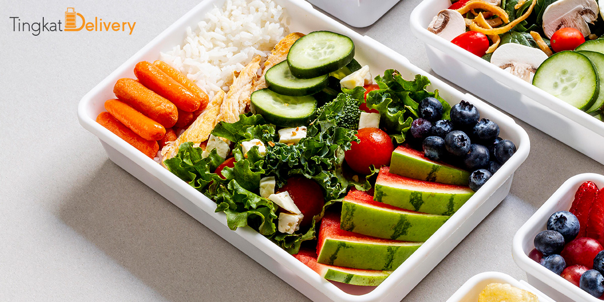 Why Tingkat Delivery by RichFood is the Perfect Choice for Busy Families